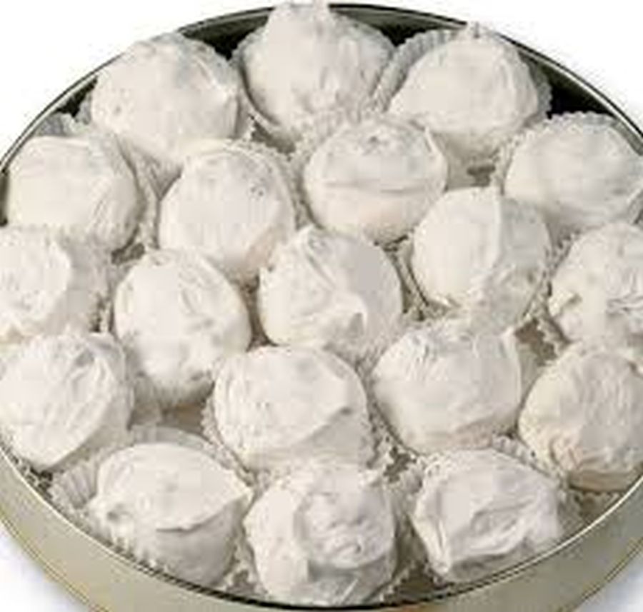 HOMEMADE DIVINITY FUDGE – Lonesome Pine Quilts